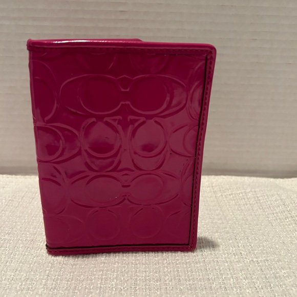 Coach | Bags | Coach Patent Leather Magenta Pink Card Holder | Poshmark